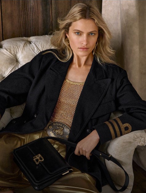 How To Wear A Polo Shirt: 6 Ways